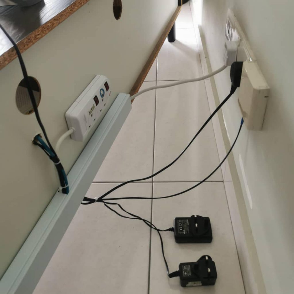 Modal Tak Sampai RM 10, Urus Dan Elak Wayar TV Berselirat