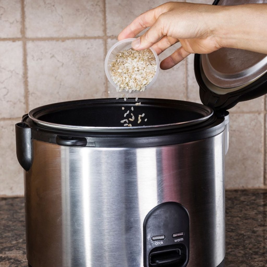 Perkakas Dapur Wajib Yang Perlu Ada Kalau Nak Senang Kerja Di Dapur