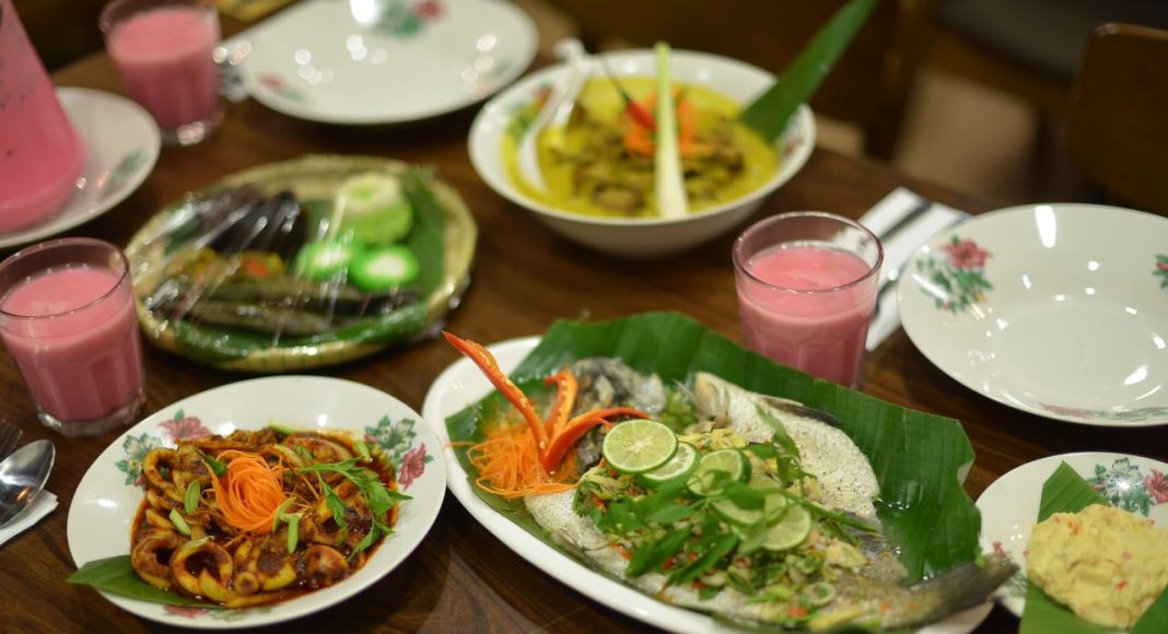 Berkonsepkan Tradisi Melayu, Rasai Pengalaman Suasana Kampung Di ...