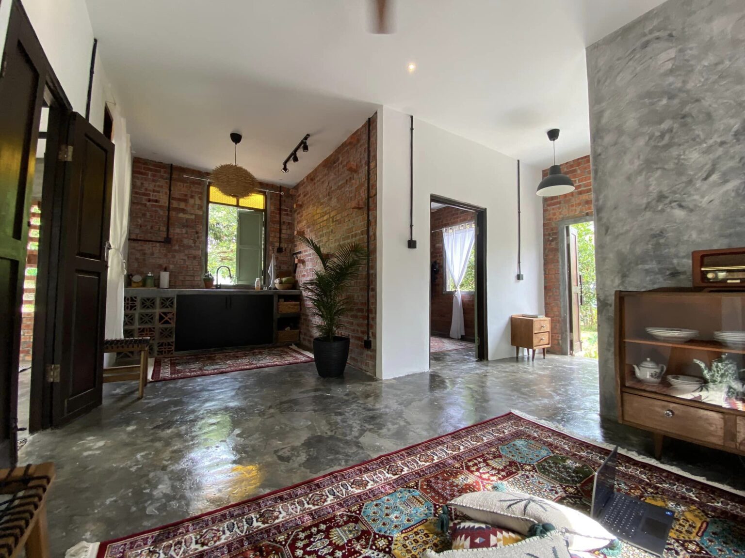 Guna Perabot "Basic" Sahaja, Rumah Sempit Ini Nampak Luas Dan Cantik ...