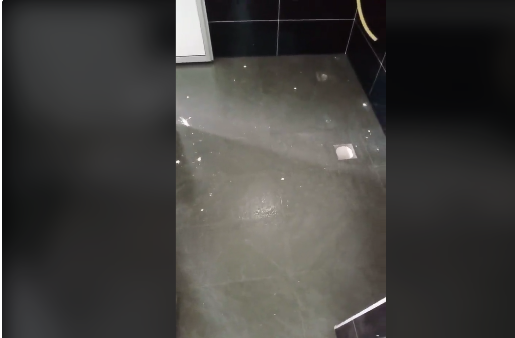 Tip Hilangkan Simen Melekat Pada Lantai/Jubin, Tukang Rumah Kongsi Caranya