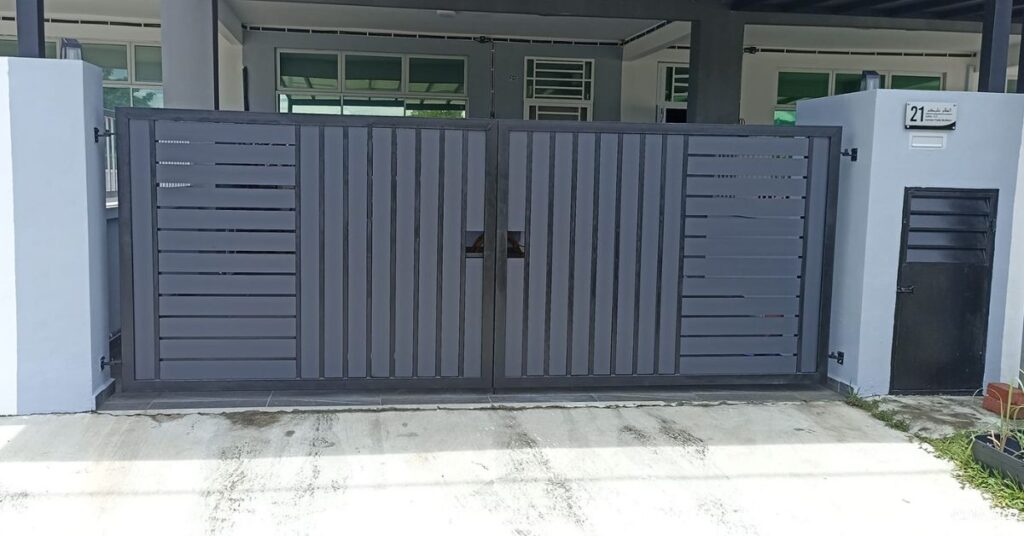 Pintu Pagar 'Standard' Tampak Eksklusif Dengan Idea Ini, Bajet Pun Rendah!